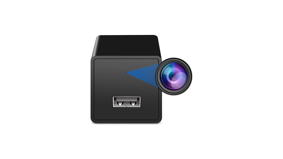 Phoibe HD 1080p Nanny Cam USB Wall Travel Charger Camera